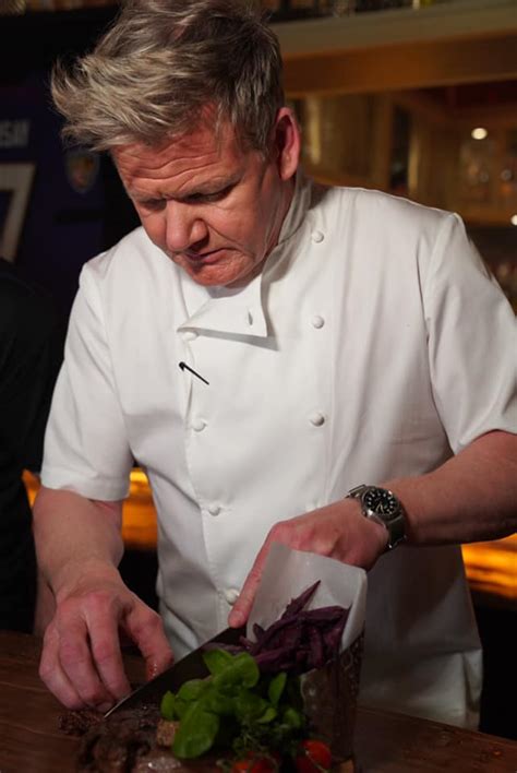 Gordon Ramsey จากความฝันที่จะเป็นนักฟุตบอลสู่เชฟเจ้าของอาณาจักรร้านอาหารที่ขยายสาขาไปทั่วโลก