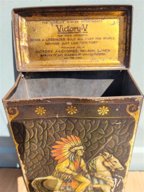 Victory V Red Indian Tin Eh Hawtum Country Antiques