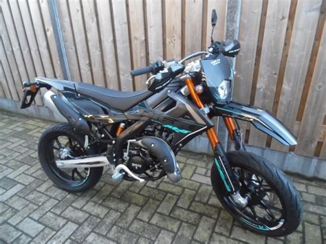 Rieju Mrt Sm50 Pro Black Series ‘blue Euro 5 Hvamotoren
