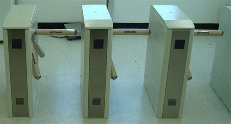 C17 턴스타일 게이트삼발이지하철게이트 옥외 방수형 스텐레스 출입통제출입관리 시스템 연계access