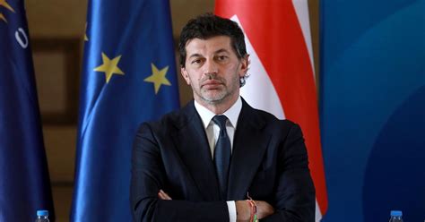 კალაძე კვარაცხელიაზე გუნდში ლიდერია თუმცა ფეხბურთს არ თამაშობს