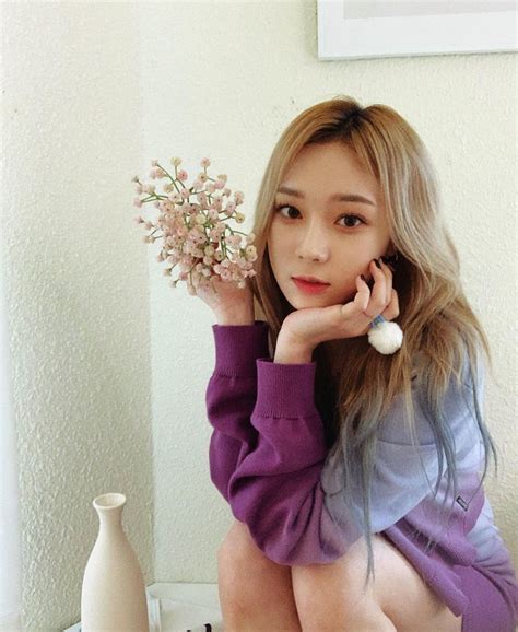 Aespas Winter Gains Attention For Her Visuals With Her New Hair Color