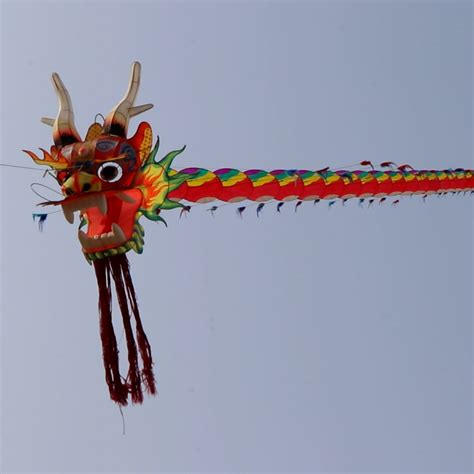 Stunning 350 Foot Dragon Kite Amazes Crowd In China Video