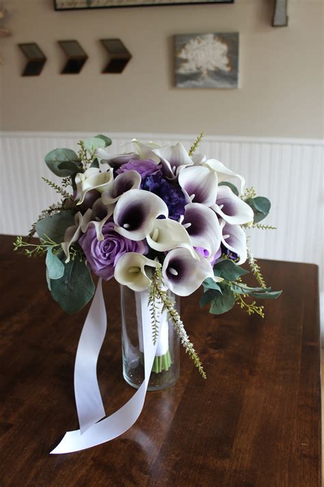 How Can I Get A Bridal Bouquet Recreated Into Silk Wedding Flowers