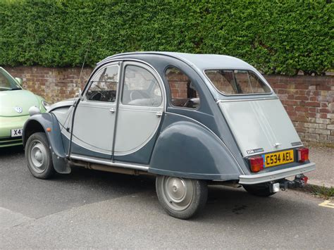 2cv Citroen Classic Cars Frenc Wallpapers Hd Desktop And Mobile