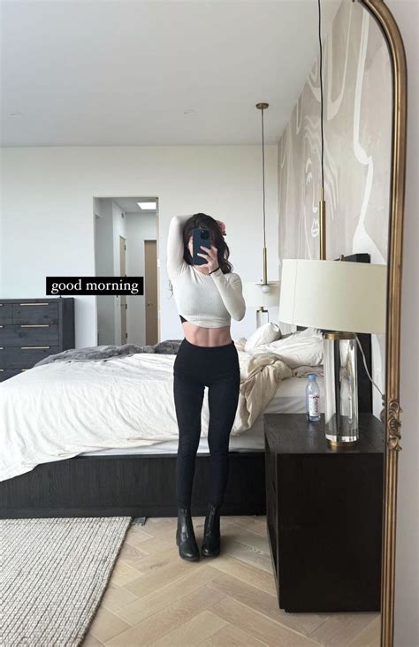Chrissycostanza