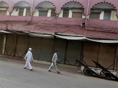 Pakistan Traders Hold Nationwide Shutdown Over Electricity Bills
