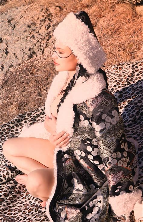 Narangoo Narangoo Added A New Photo