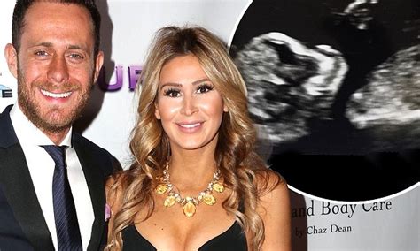 David Parnes Wife Adrian Is Pregnant Daily Mail Online