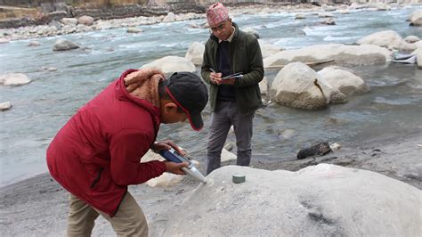भारतको अयोध्या लैजान कालीगण्डकीको शिलाको नापजाँच Dcnepal