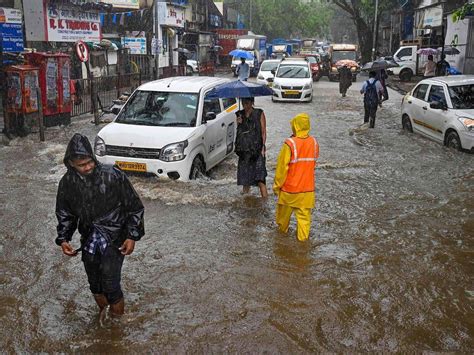 Weather Update उत्तराखंड में भारी बारिश के लिए रेड अलर्ट मौसम विभाग