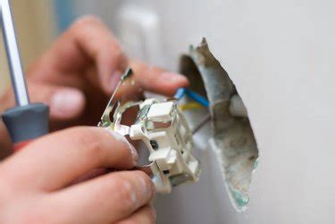 How To Wire An Outlet In A Series DoItYourself Com How To Wire An Outlet In A Series DoItYourself Com