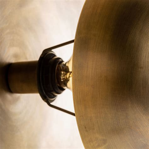 კედლის ნათურა Interiorismo