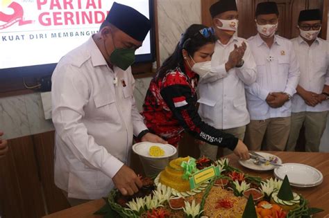 Revolusi Merah Dan Putih Dalam Perayaan HUT Ke 13 Gerindra Di Sultra