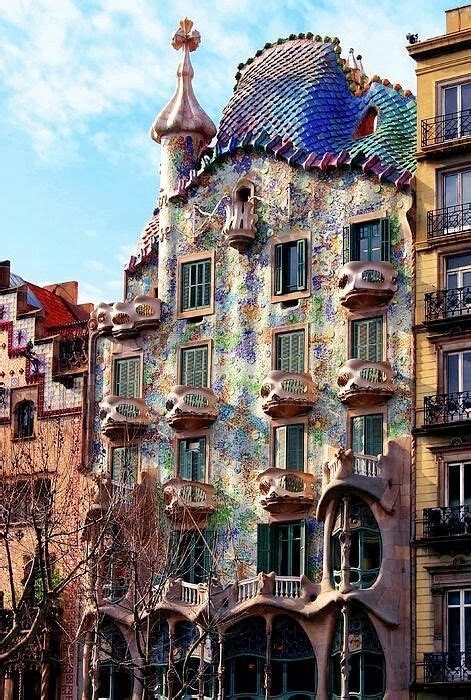 Estos Son Los 10 Lugares Que Tienes Que Visitar En Barcelona Estas Son