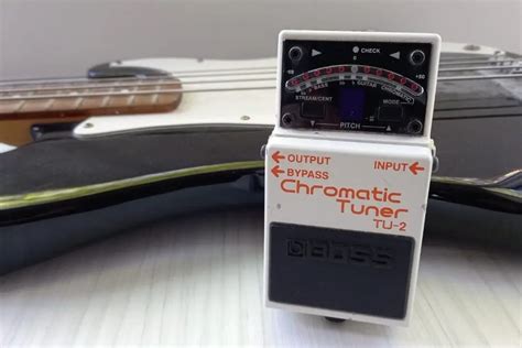 How To Set Bass Guitar Intonation Easy Beginners Guide Roundtable Audio