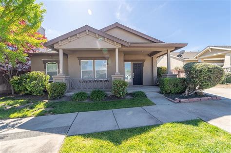 1535 Irvin Ct Oakdale Ca 95361 Zillow