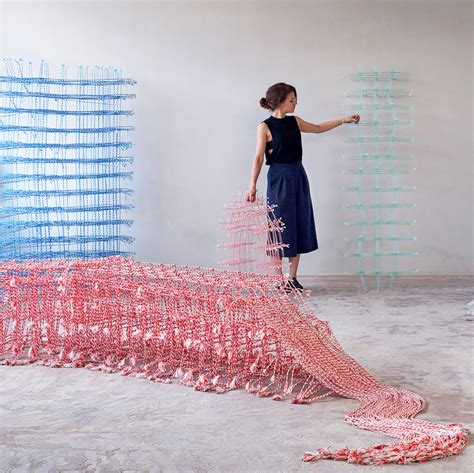 Fransje Gimbrère Creates Woven Installation For Róhe Frames At