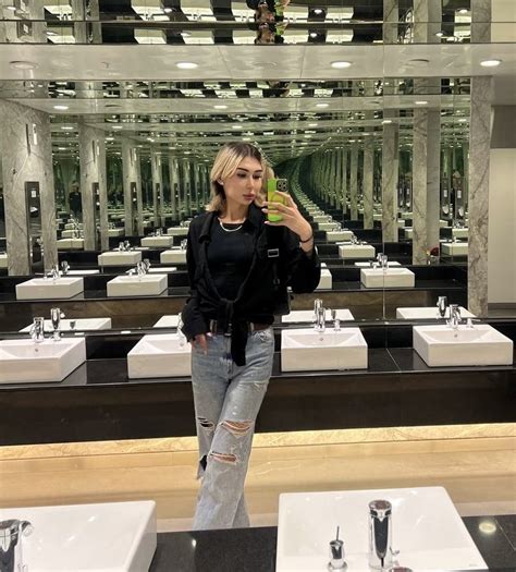 Kriss Russian Twink Polish Male Escort In Riyadh