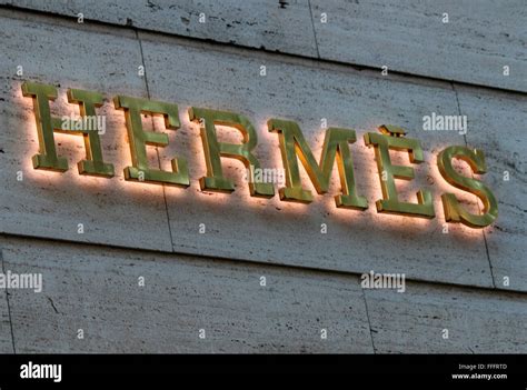 Hermes logo hi-res stock photography and images - Alamy