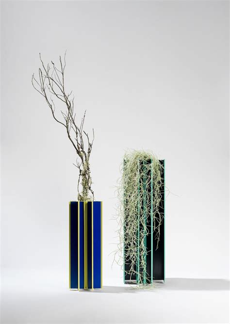 Piscis Aluminium Vase Pez Ángel By Jorge Penadés For Sale At 1stdibs