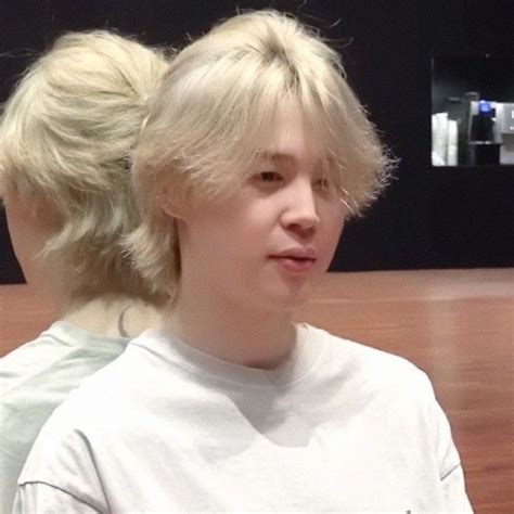 Pin de Sindy Saraí em JM Bts músicas Garotas Jimim