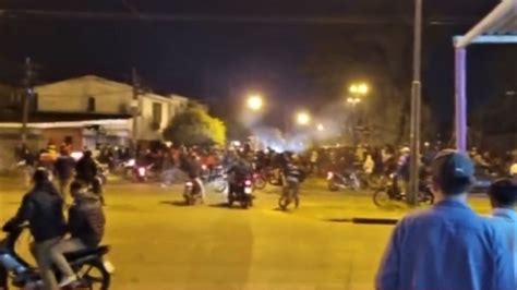 La Luchona y la Cucaracha a las piñas por un amor hasta que llegó la Policía