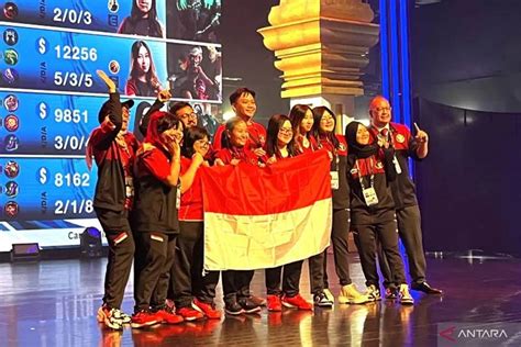 Hancurkan Filipina Timnas Putri MLBB Indonesia Raih Emas SEA Games