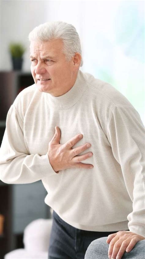 Tonsils Home Remedies टॉन्सिल्स से परेशान हैं तो ये घरेलू उपाय देंगे
