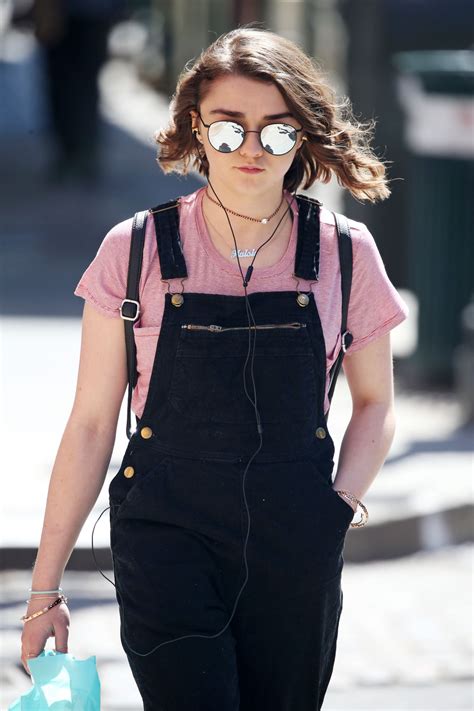 Maisie R Maisiewilliams