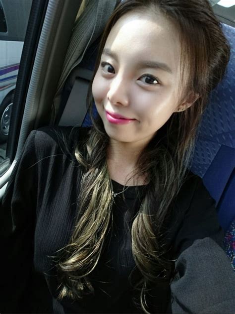 Pin By Jmrgz On Jung Jiwoo Mejiwoo”