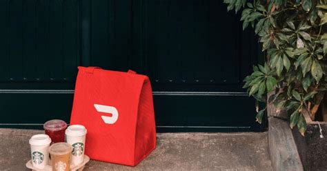 Starbucks Will Offer Nationwide Doordash Delivery By March Engadget