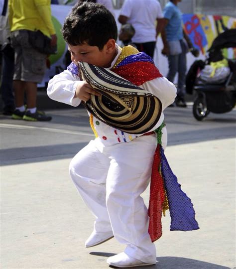 Pin By Andrew Lenis On La Antioquena Bakery In 2025 Colombian People