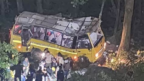 Nainital Bus Accident नैनीताल बस हादसे की वजह आई सामने घायल सह चालक