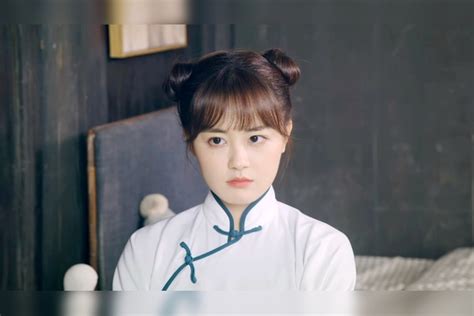 我的掌门女友第一季：美女救了大明星，被聘为贴身保镖，因祸得福