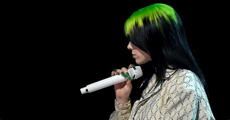 Billie Eilishs New Red Roots Are A Revival Of Her Og Hair Color