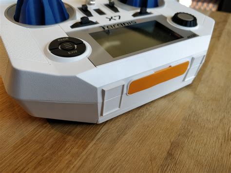 Taranis Qx7 Qx7s Usb Cover Latch By Gomaed Download Free Stl