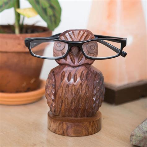 carved owl eyeglass holder