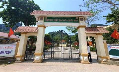 Quảng Bình Cách chức hiệu trưởng mang sổ đỏ nhà trường đi cầm cố