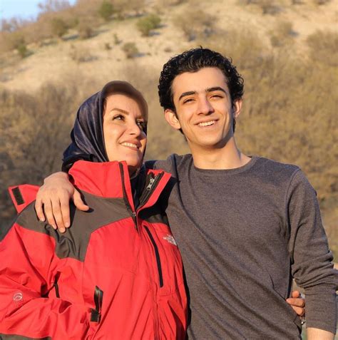 عاشقانه های علی شادمان و خانواده اش دل همه را برد