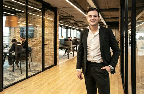 Nicolette Van Den Hout