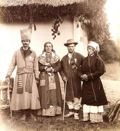 ボード「Національне вбрання」のピン