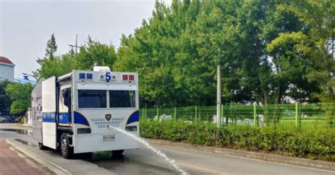 폭염을 잡아줄 경찰 살수차 등장