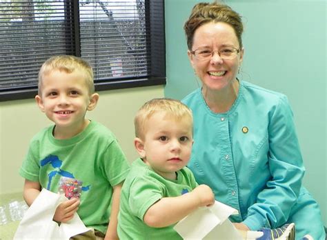 Dentist Kerri S Gustafson DDS PLLC Savannah