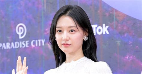 김지원 ‘자백의 대가로 전도연과 만날까 “제안받은 작품 중 하나” 공식입장