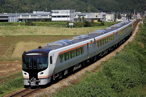 2nd train JR海HC85系D5編成がJR西日本エリアの高山本線で乗務員訓練の写真 TopicPhotoID 63697