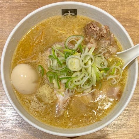『味噌チャーシュー ¥1270 煮たまご ¥150』大島のレビュー ラーメンデータベース