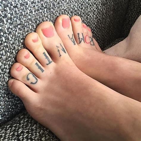Follow Stacyfeet 👣 Girlfeet Girl Barefeet Barfuß Flickr
