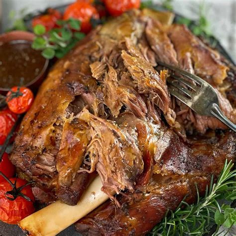 12 Hour Lamb Shoulder · Chef Not Required