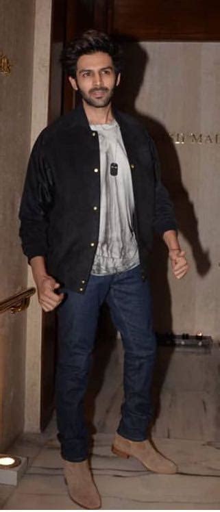 Take A Party Night Outfit Cue From Ranveer Singh Hrithik Roshan And